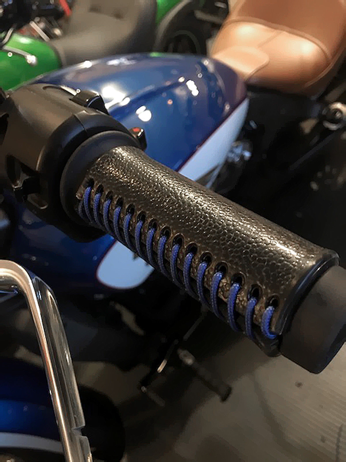 Frog Grips – Luxury Motorcycle Handle Bar Grip Covers – Duluth Cycle